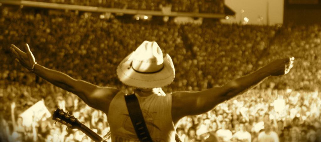 KENNY MOVES SOME TOWN SOMEWHERE TO 10/28