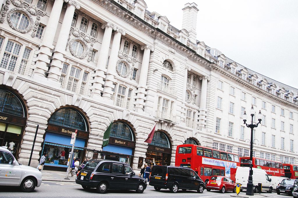 An Oasien Visits Sunday Assembly in London