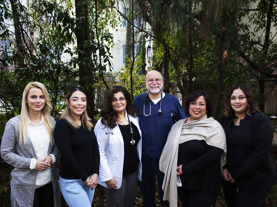 Robertson Family Medicine | Dr. Chris Robertson