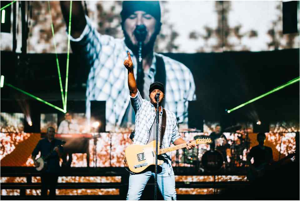 Luke Bryan Launches “Country On Tour” with Sold-Out Shows